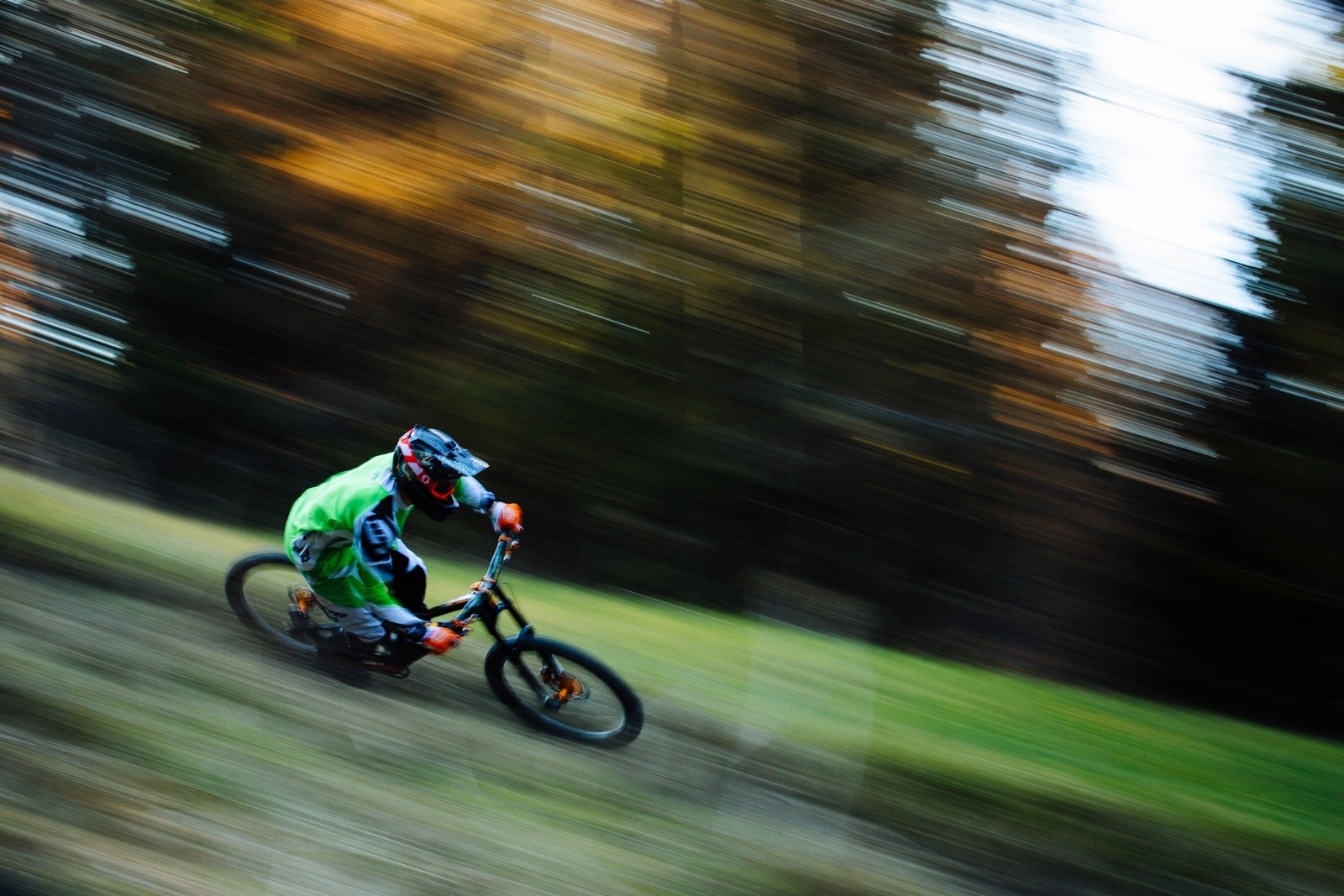 Adam Brayton Bashing Berms and Blasting Booters in Pila - iceman2058 ...