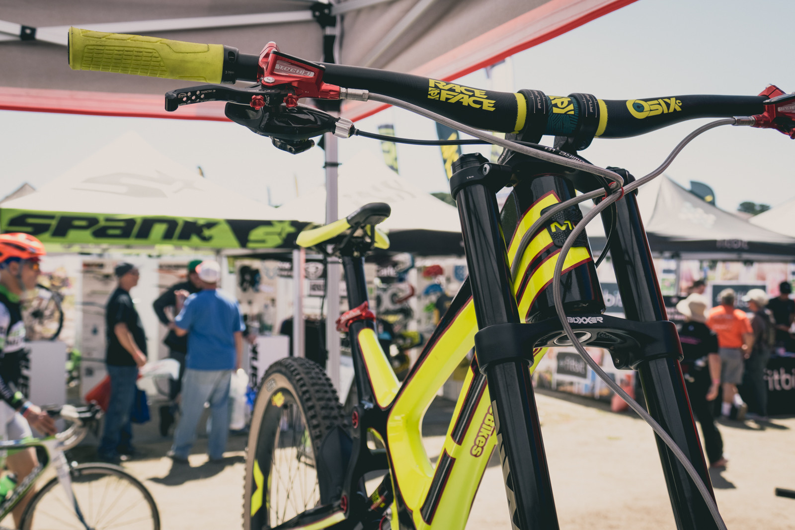 Custom Painted Intense M16 Carbon - 2016 Sea Otter Classic Pit Bits ...