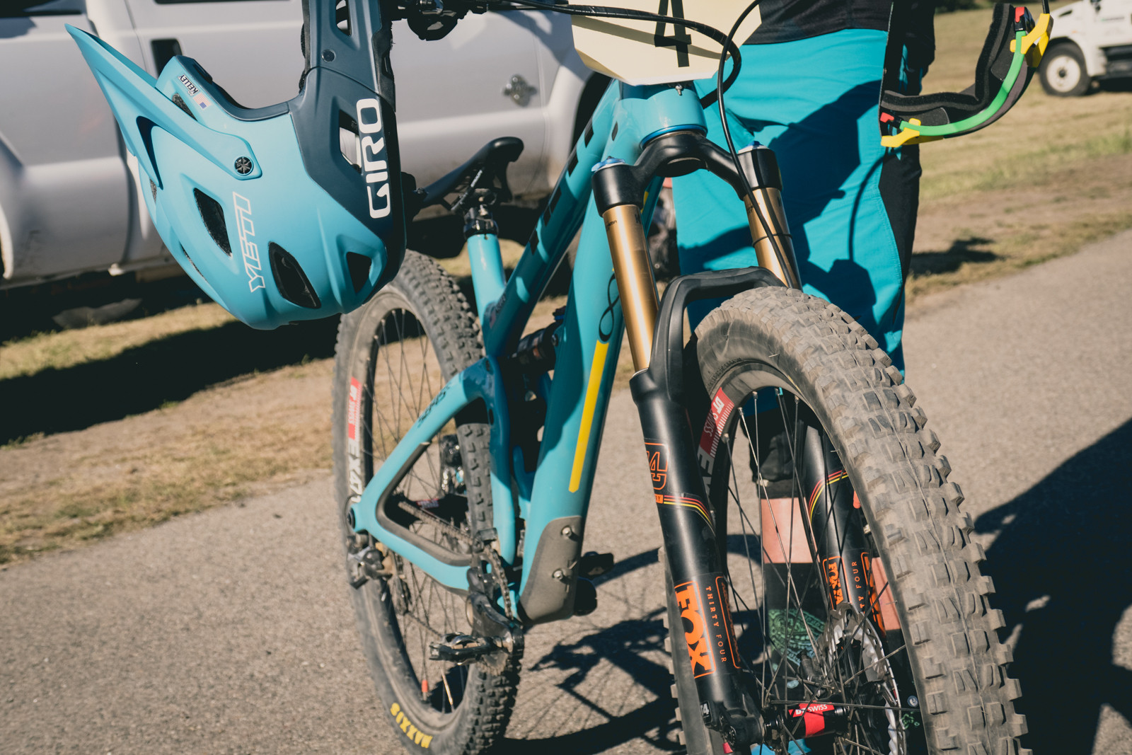 Cody Kelley's Custom Yeti SB4.5c Dual Slalom Bike - 2016 Sea Otter ...