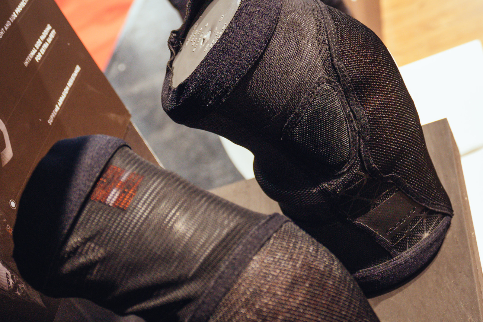 Scott Soldier II Elbow and Knee Guards - EUROBIKE - 2017 Mountain Bike ...