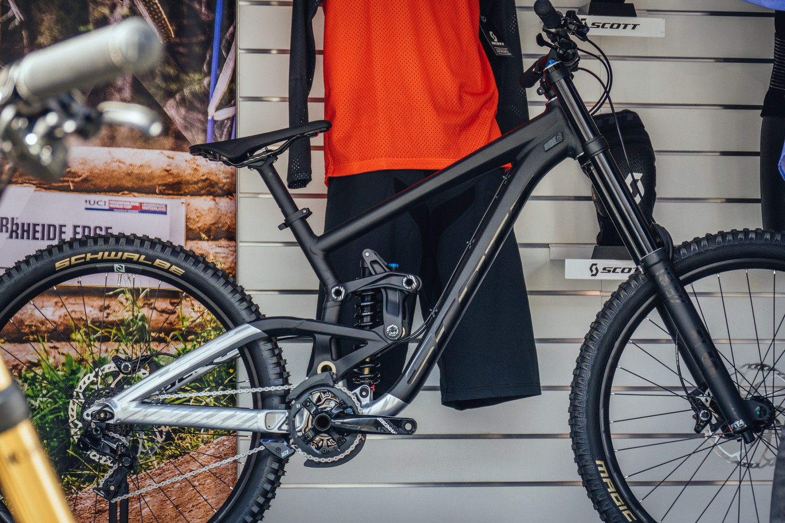 2017 Scott Gamblers - EUROBIKE - 2017 Downhill Bikes and Gear ...