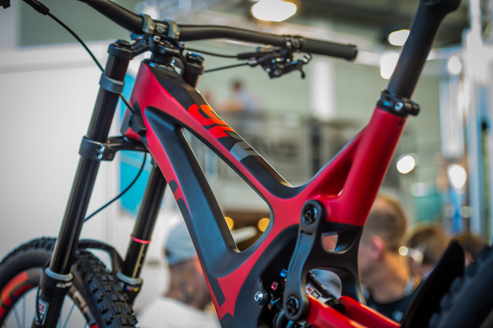 original_M16_Carbon.jpg - 2016 Downhill Bikes at Eurobike - Mountain ...