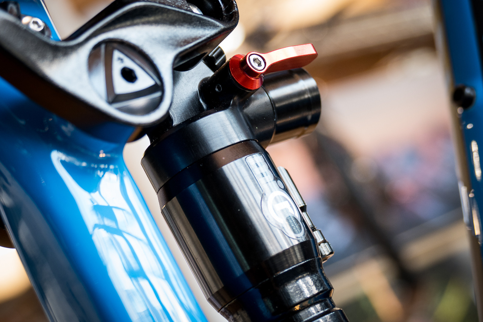 Prototype BOS Micro Shock - 2016 Mountain Bike Components at Eurobike ...