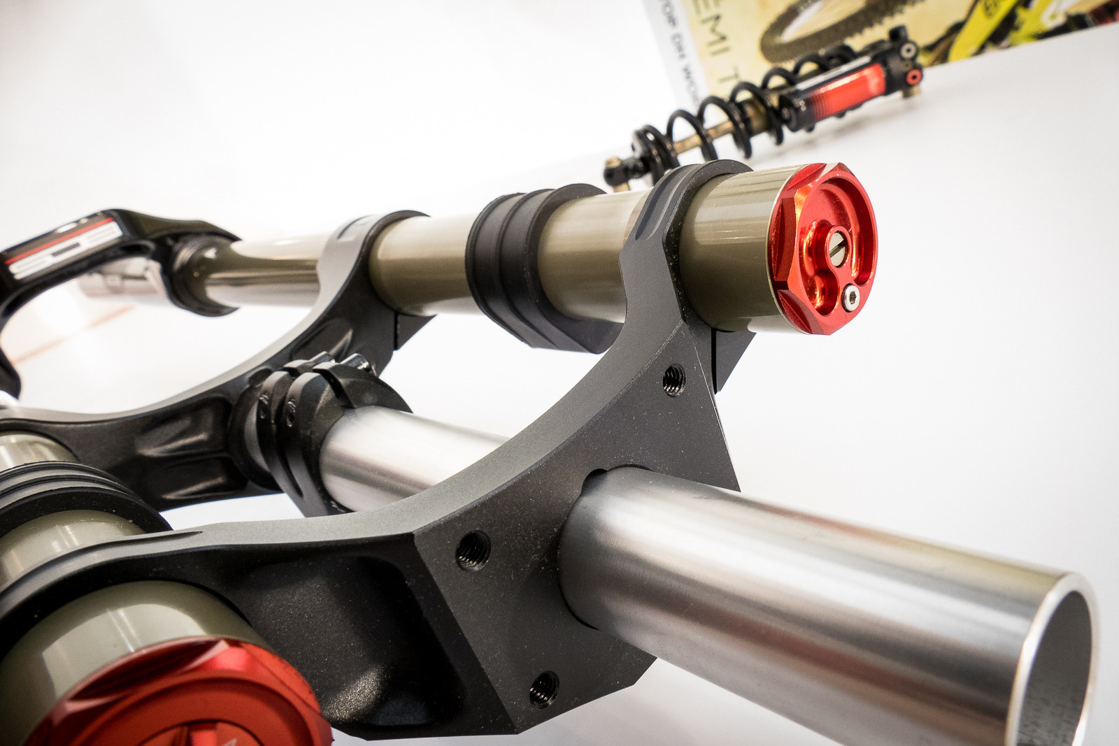 2016 BOS Fork Updates - 2016 Mountain Bike Components at Eurobike ...