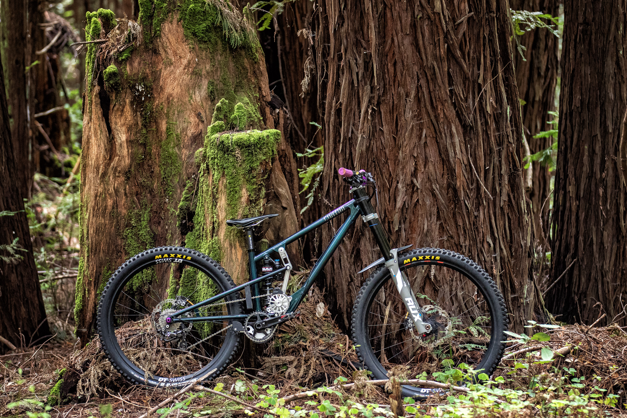 Beyond Racing partners with Contra Bikes and Giro - Mountain Bike Press ...