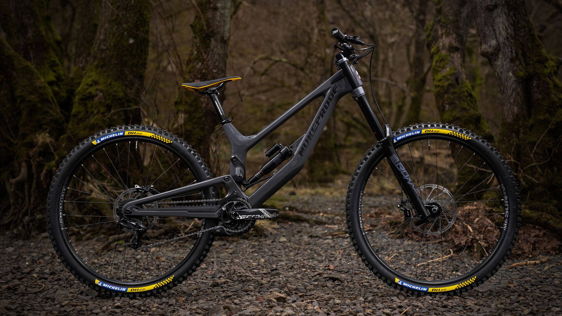 Nukeproof's Dissent Carbon : Why Compromise? - Mountain Bike Press ...
