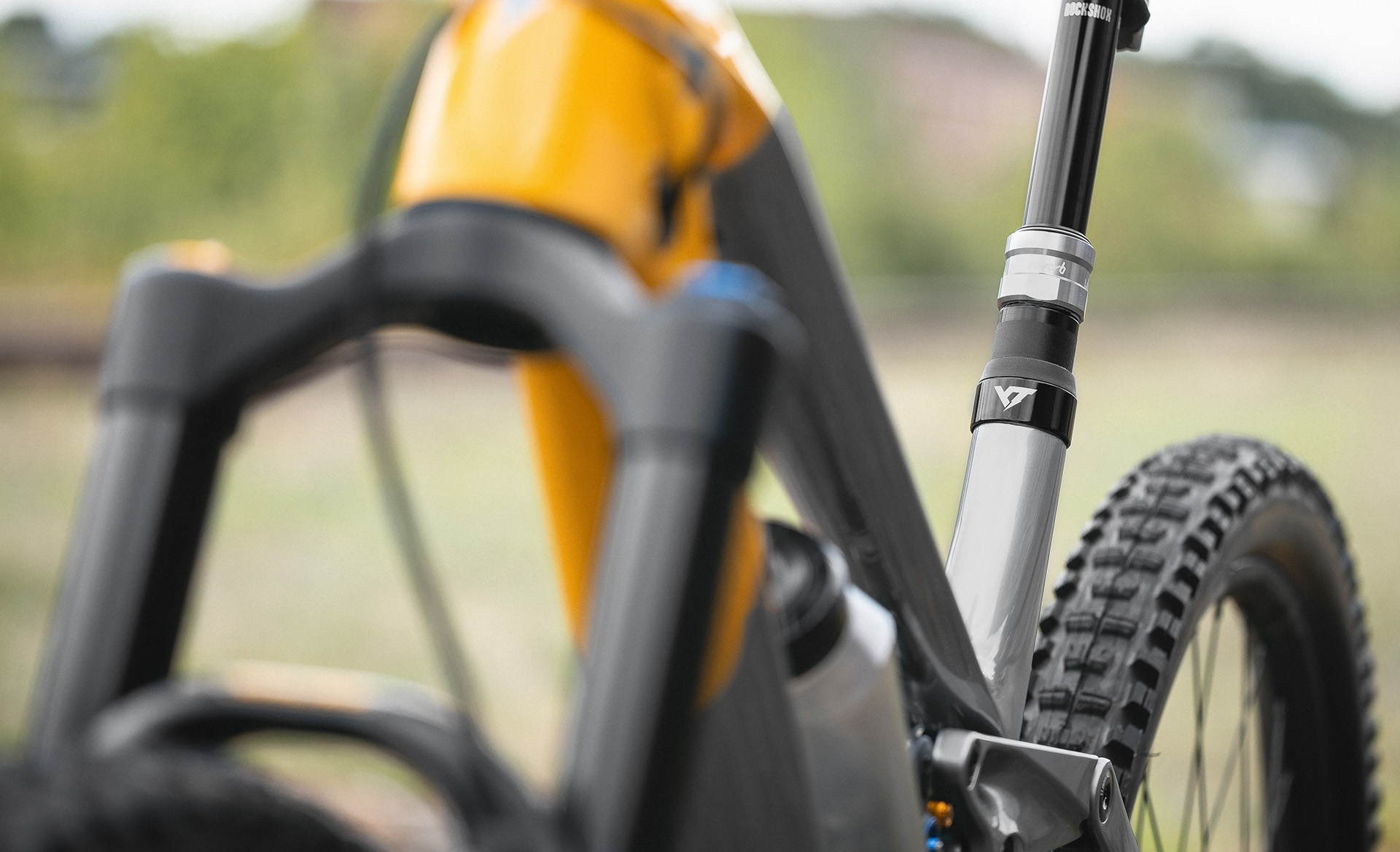 YT Releases Uncaged 11 Models of IZZO, CAPRA, and TUES - Mountain Bike ...