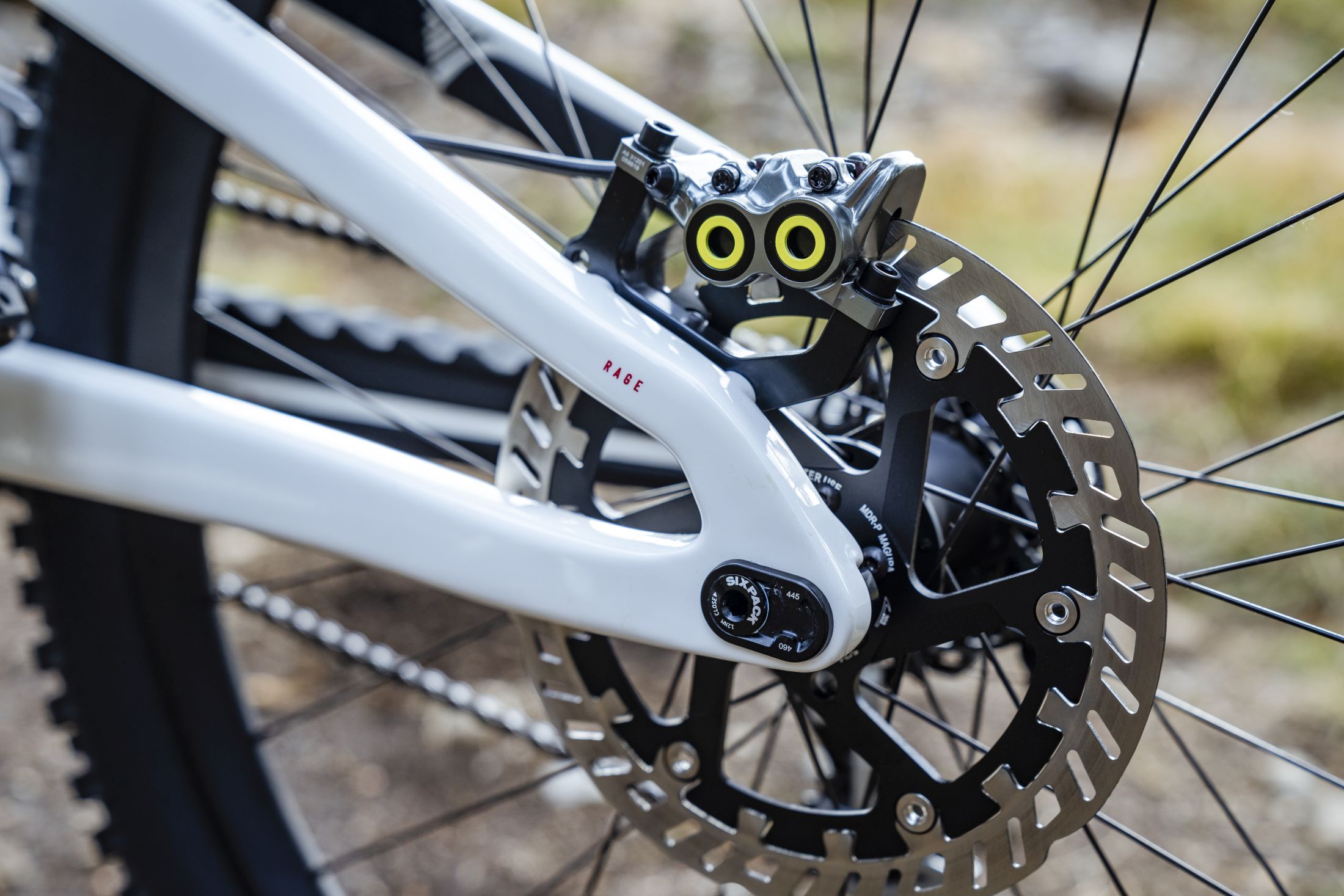 Propain Introduces the RAGE 3 R CF - Mountain Bike Press Release ...