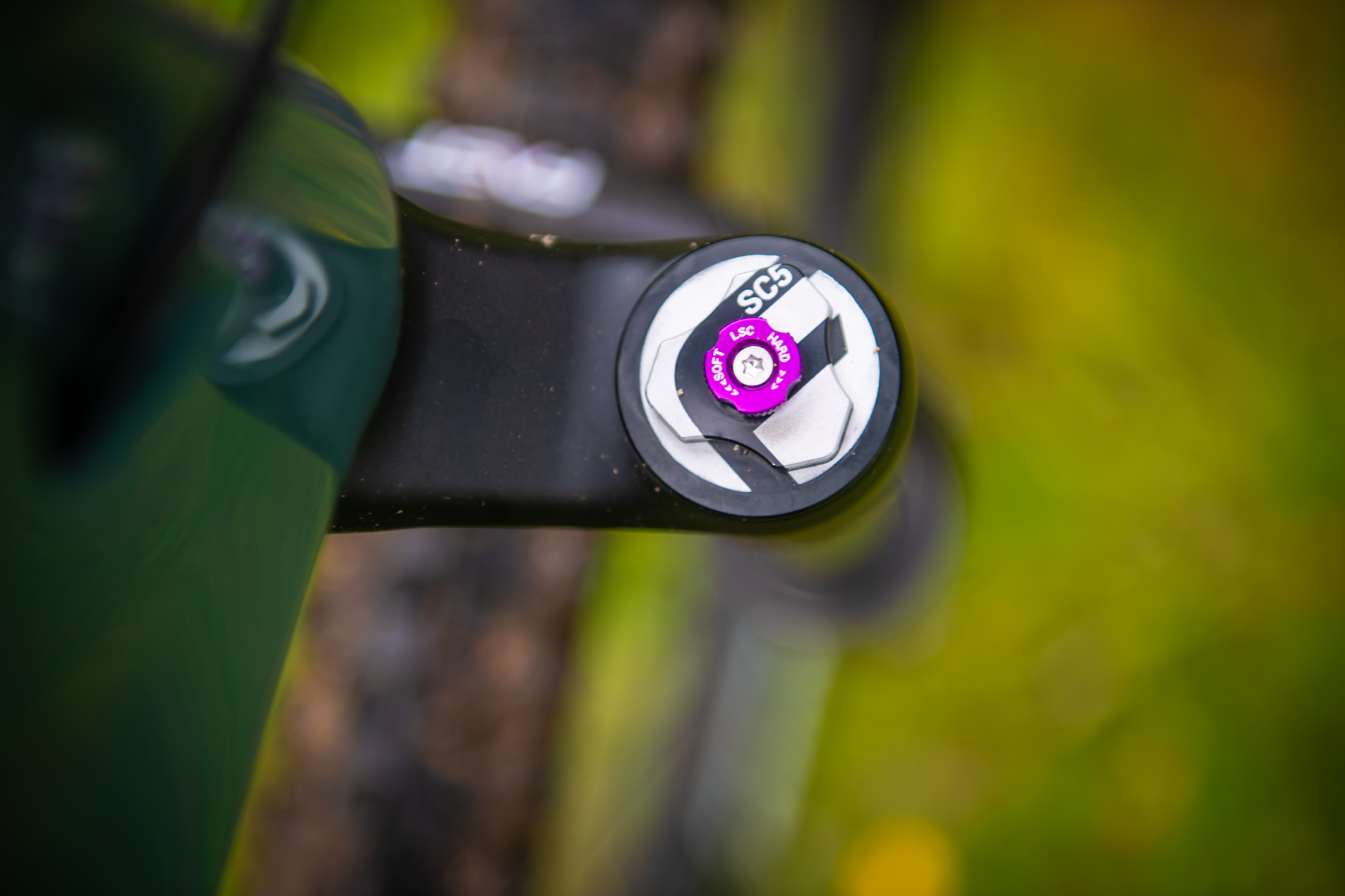 Exclusive New Fork Test and Fast Suspension Factory Visit - Mountain ...