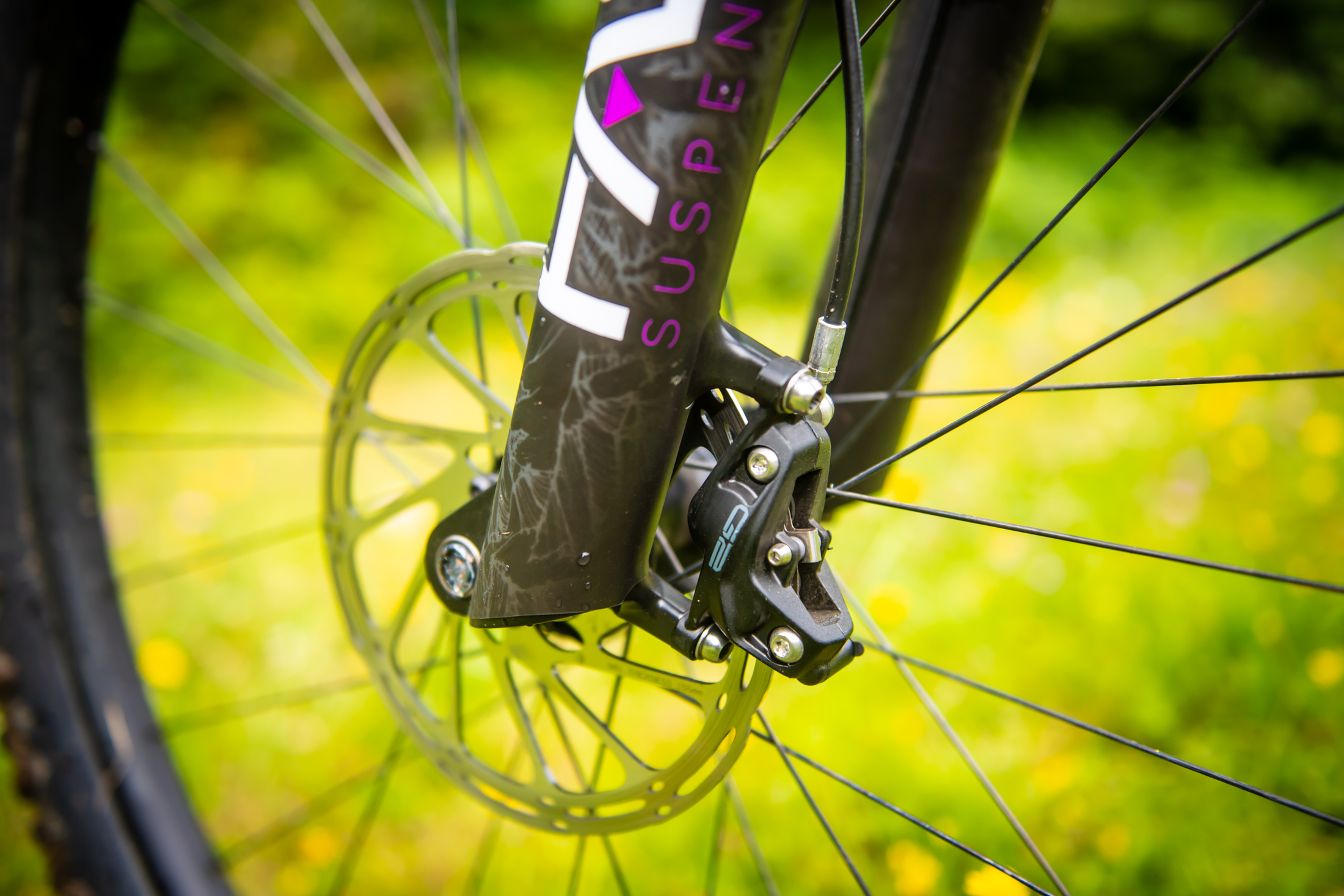 Exclusive New Fork Test and Fast Suspension Factory Visit - Mountain ...