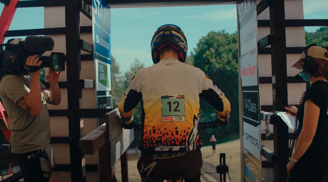 A Look Back at Ethan Craik's 2021 DH World Cup Season - Mountain Bike ...