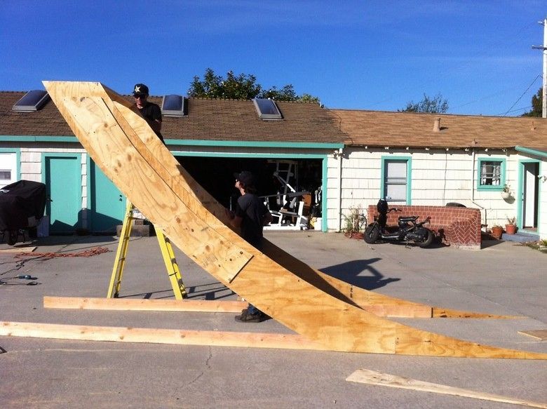 2011 AT Showdown Ramp Progress, Rider List - Mountain Bikes News ...