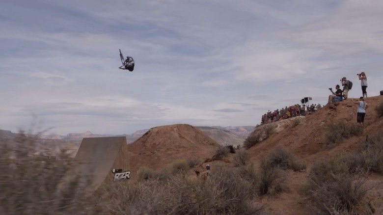 The 5 Top Scoring Runs From Rampage 2015 - Mountain Bikes News Stories ...