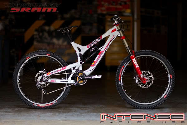 Intense 951 Privateer Package - Mountain Bikes Press Releases - Vital MTB