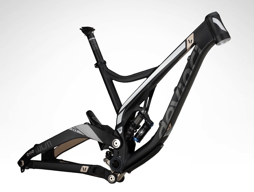Devinci Wilson Alu/Carbon - 2014 Frame - Reviews, Comparisons, Specs ...