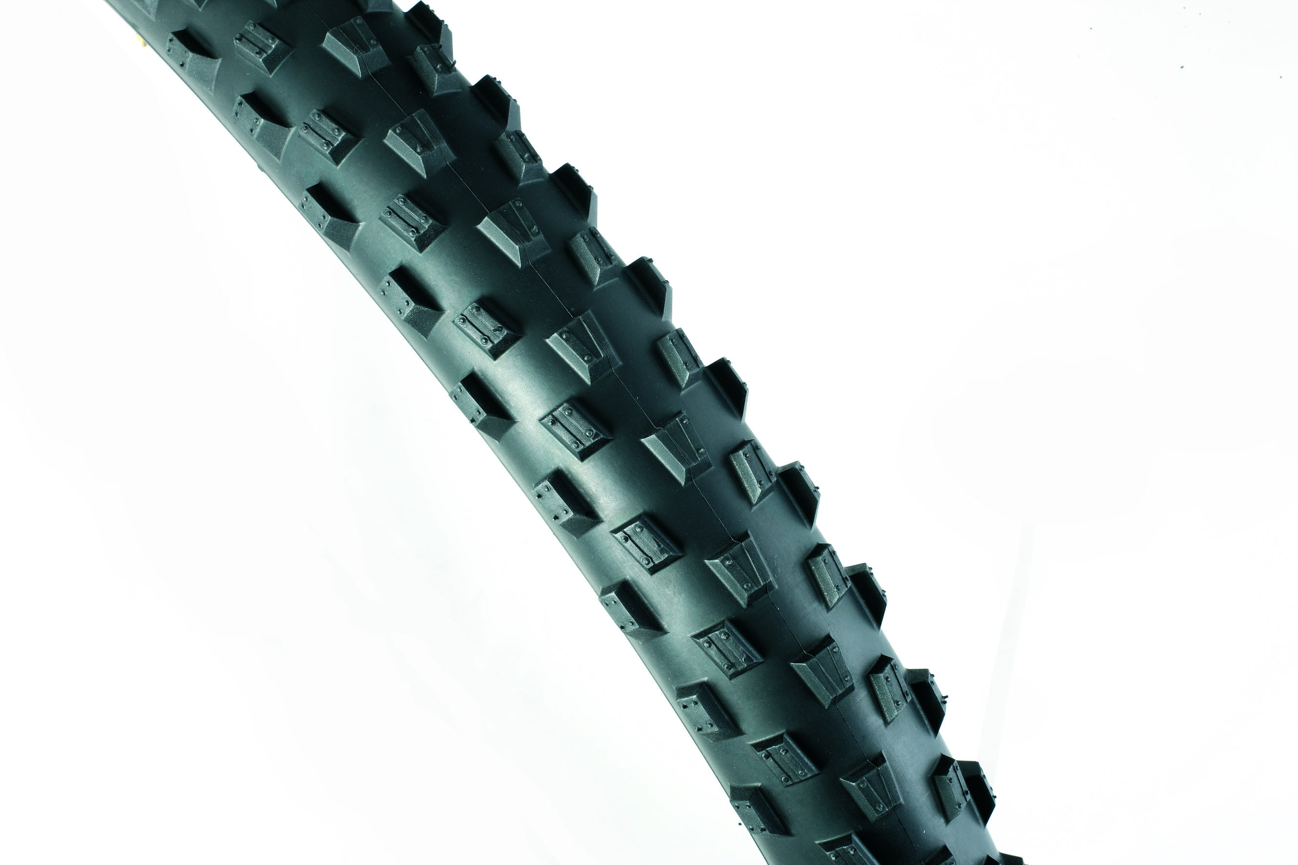 Geax Synapsis Tire - Reviews, Comparisons, Specs - Tires - Vital MTB