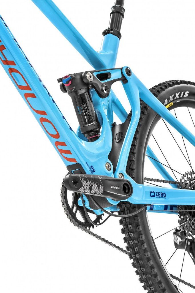 akt-va-vyvari-siln-vietor-mondraker-horsk-bicykel-foxy-carbon-r-27-5