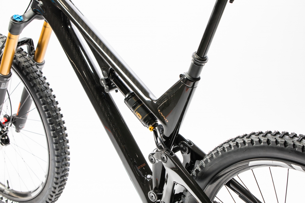 2018 UNNO Burn Factory Bike - Reviews, Comparisons, Specs - Bikes ...