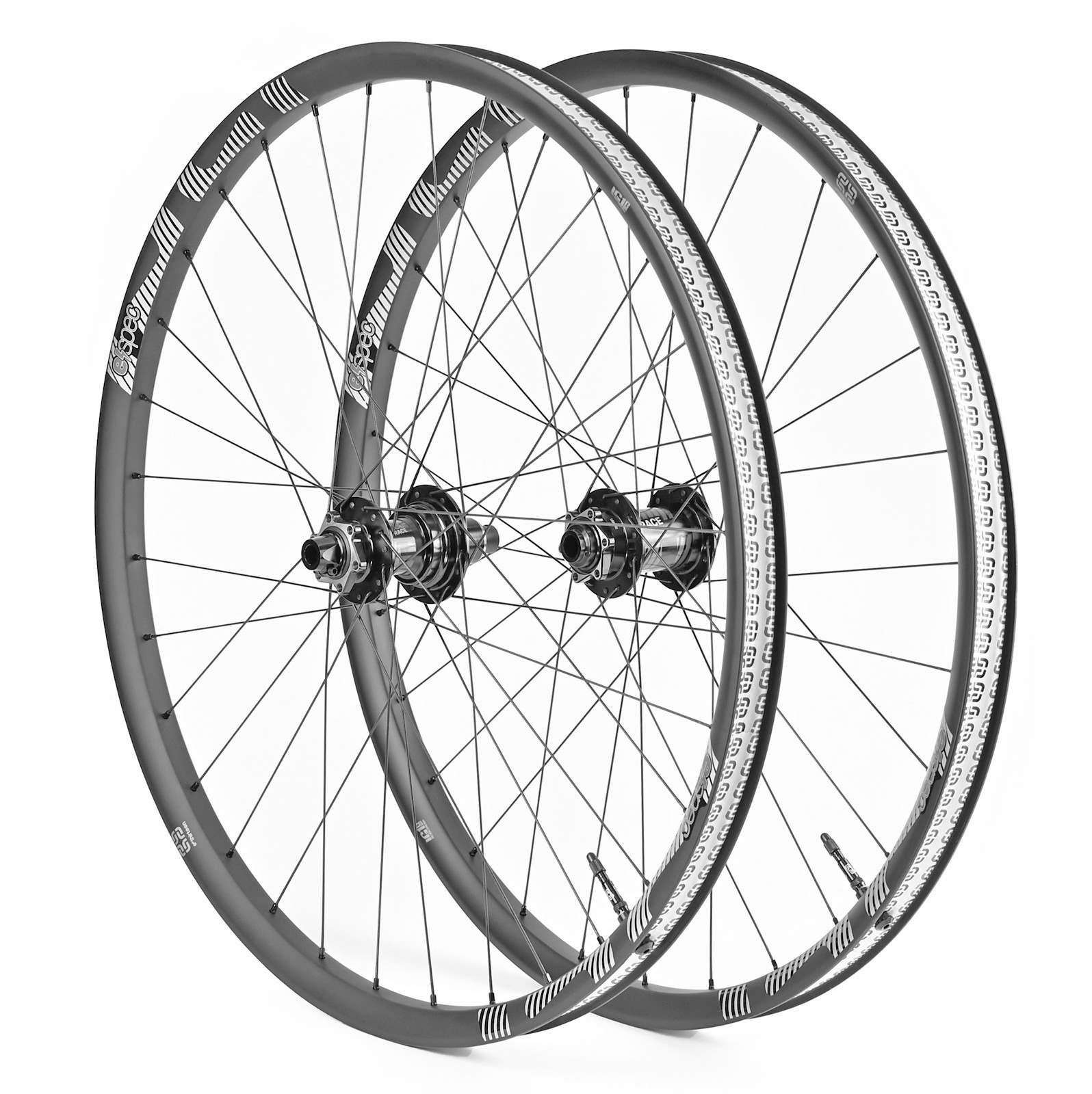e*thirteen e*Spec Race Carbon Wheels - Reviews, Comparisons, Specs ...