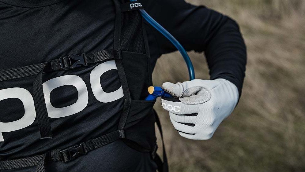 POC Spine VPD Air Backpack 8 - Reviews, Comparisons, Specs - Backpacks ...