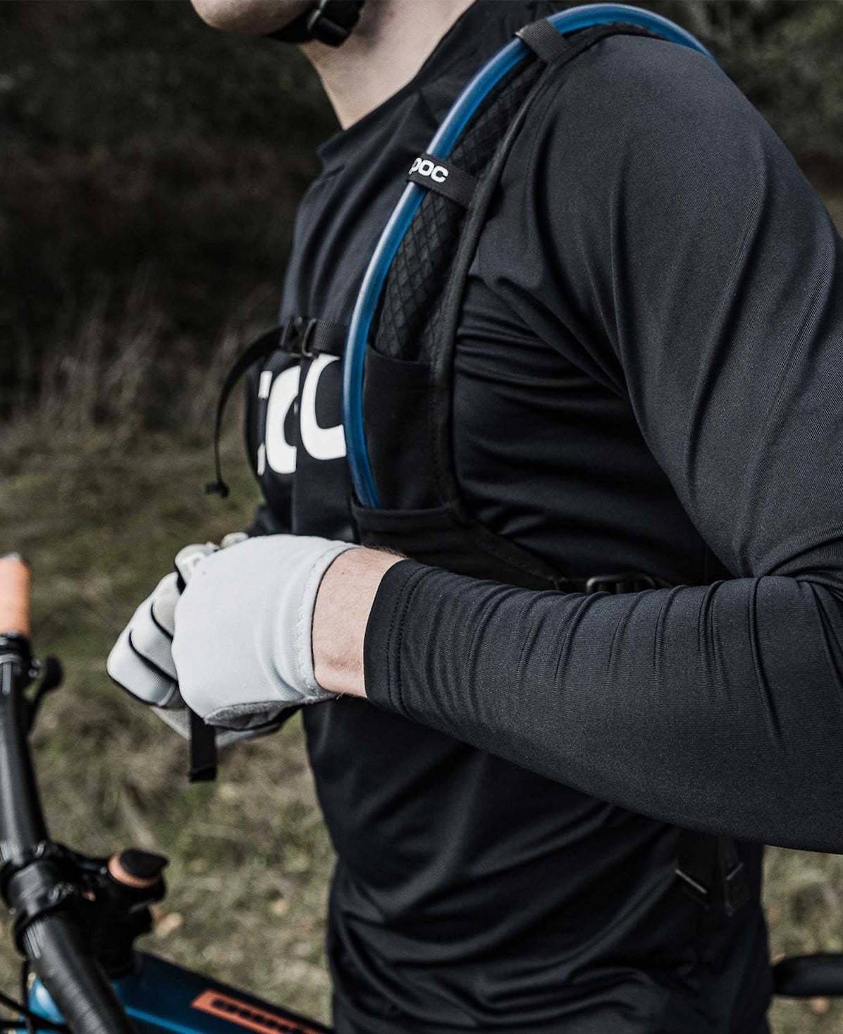 POC Spine VPD Air Backpack 8 - Reviews, Comparisons, Specs - Backpacks ...