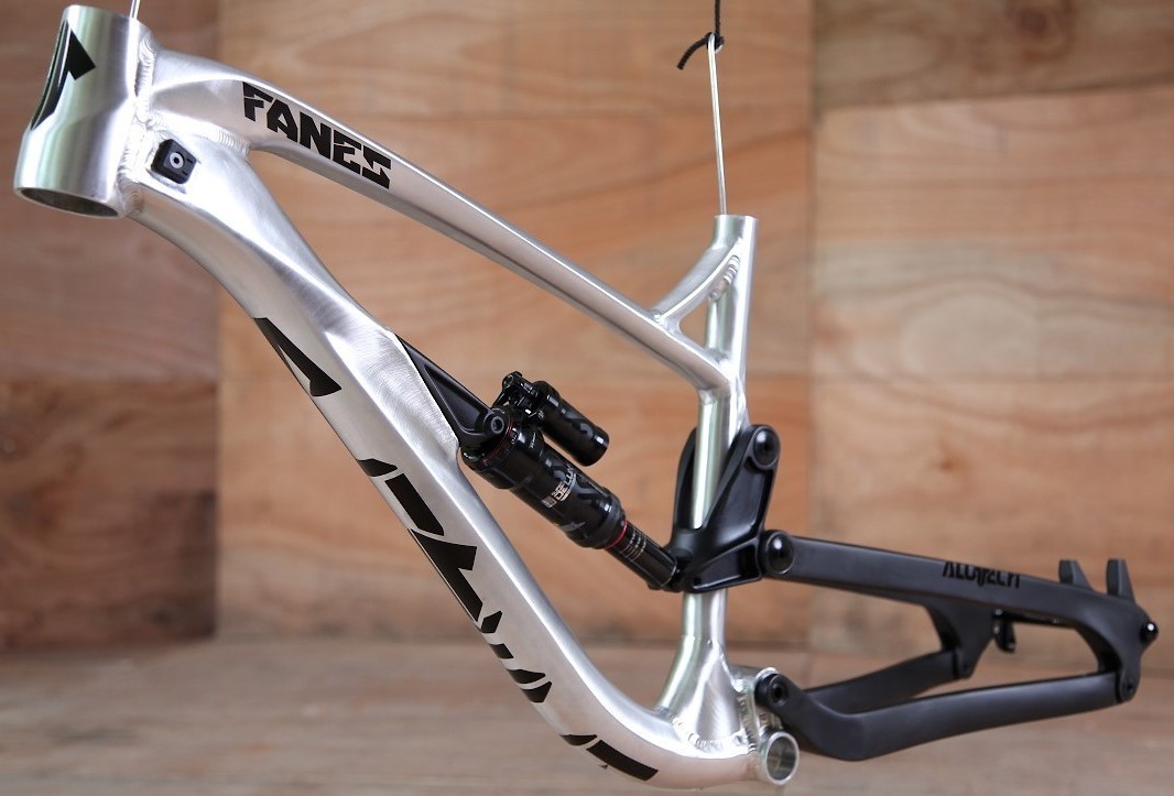 Alutech Fanes 29 Frame - Reviews, Comparisons, Specs - Mountain Bike ...