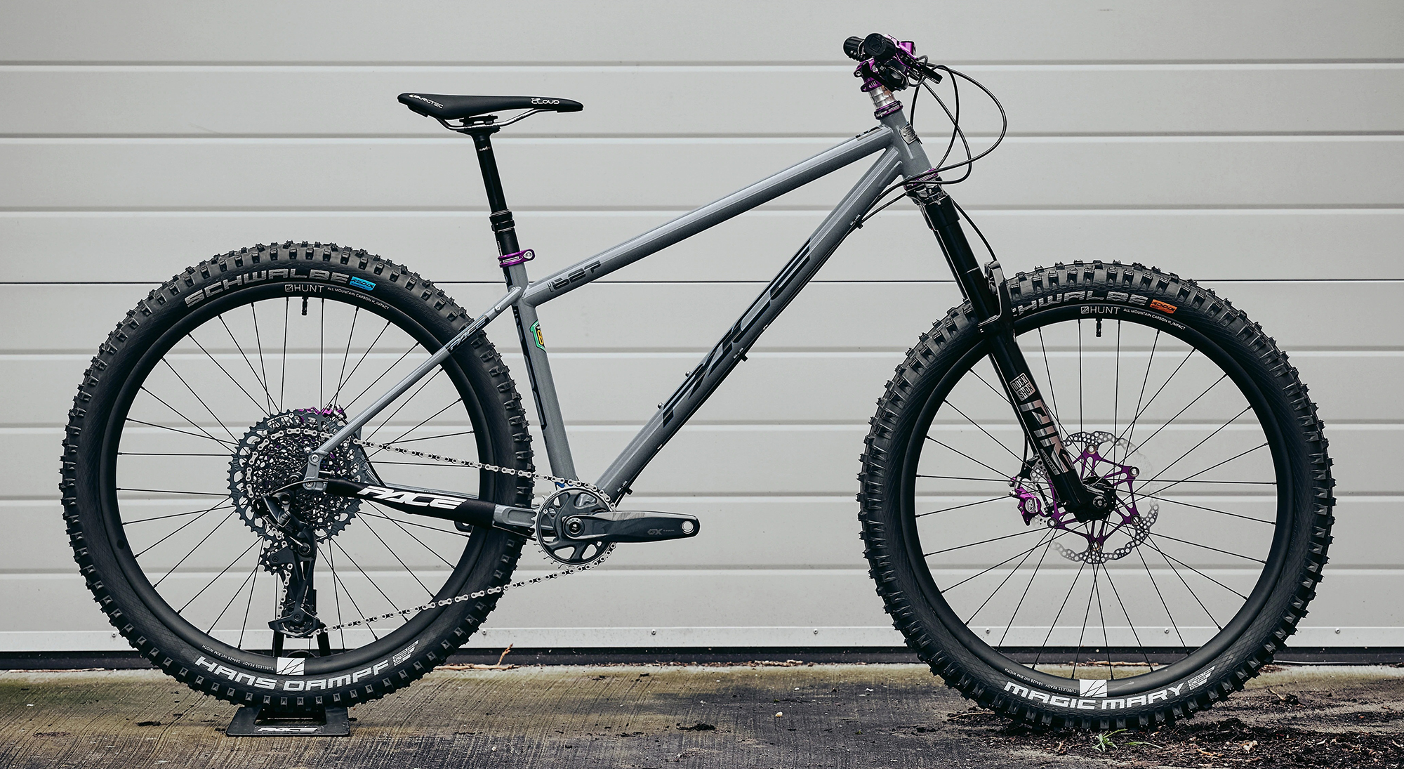 2022 Pace RC627 Ultimate XT Bike - Reviews, Comparisons, Specs - Bikes ...