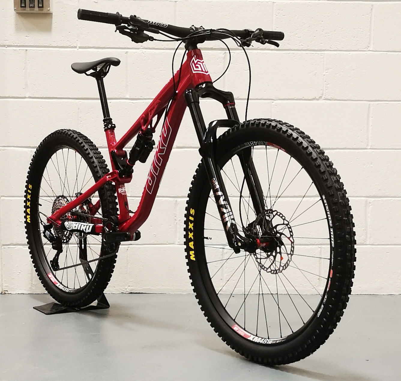 2022 Bird Aether 9 SRAM Eagle 12-speed Bike - Reviews, Comparisons ...