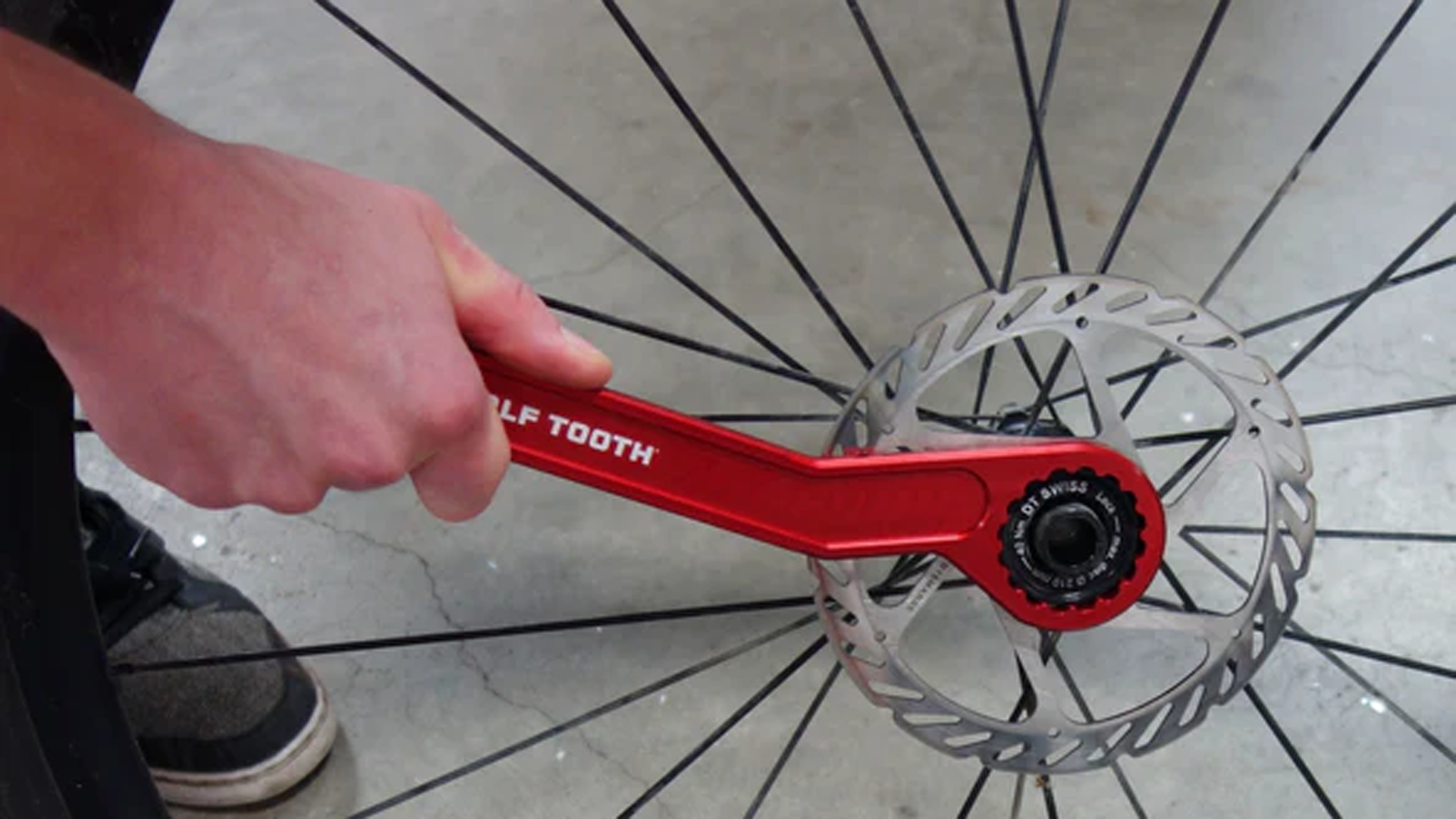 Wolf Tooth Pack Wrench - Ultralight 1 Inch Hex and Bottom Bracket Wrench - Reviews, Comparisons ...