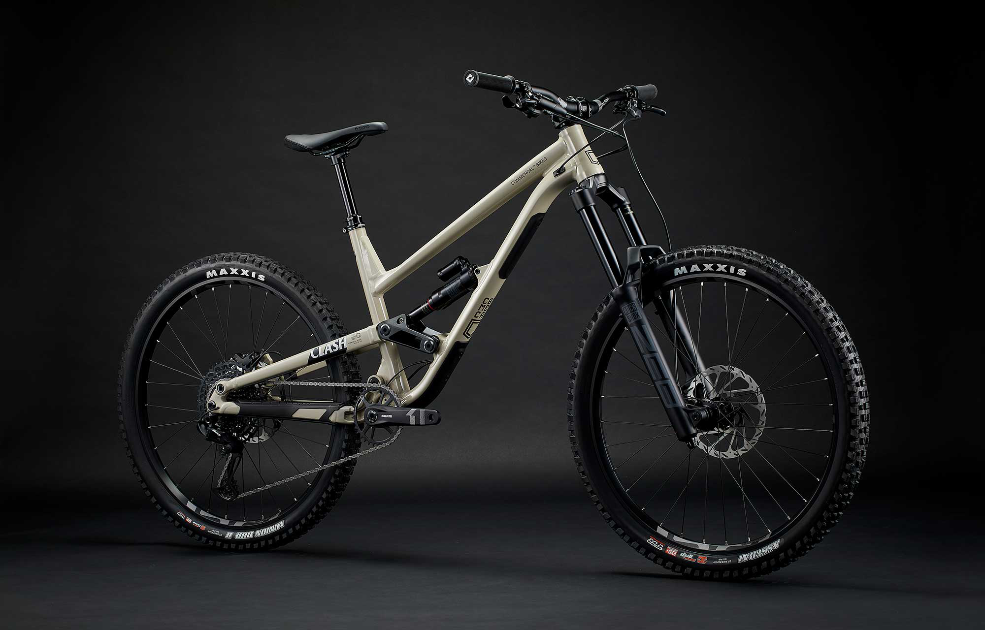 2023 Commencal Clash Ride Bike - Reviews, Comparisons, Specs - Bikes ...
