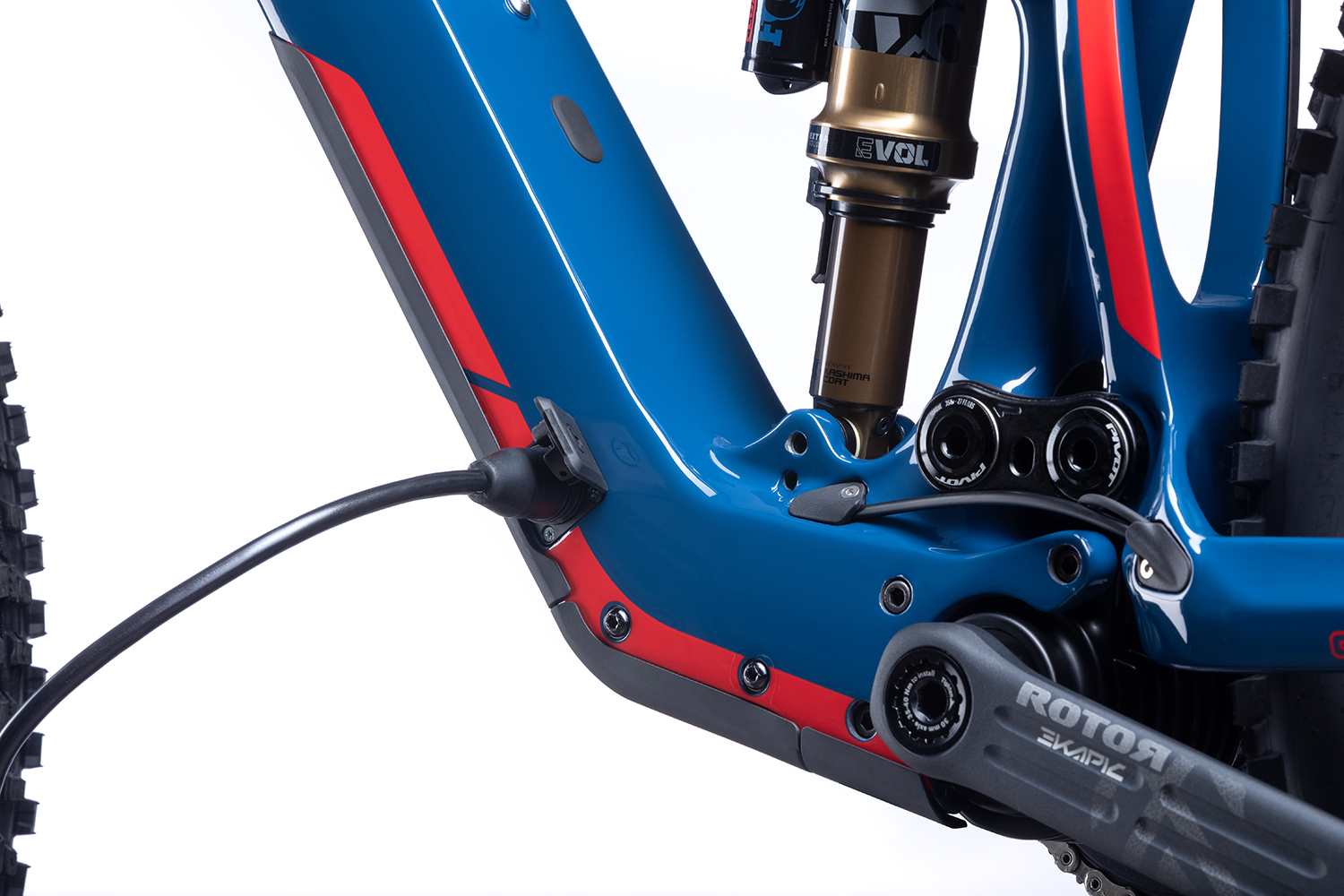 2023 Pivot Shuttle SL Ride SLX/XT E-Bike - Reviews, Comparisons, Specs ...