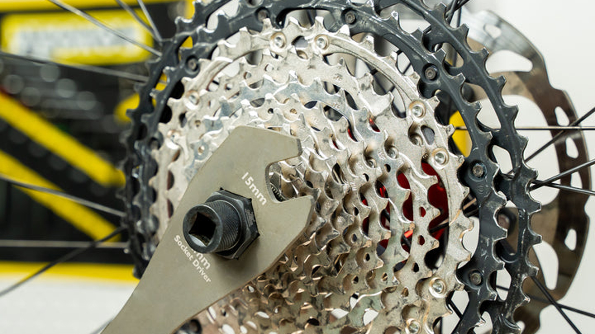 Pedro's Pro Cassette Lockring Socket with Pin - Reviews, Comparisons ...