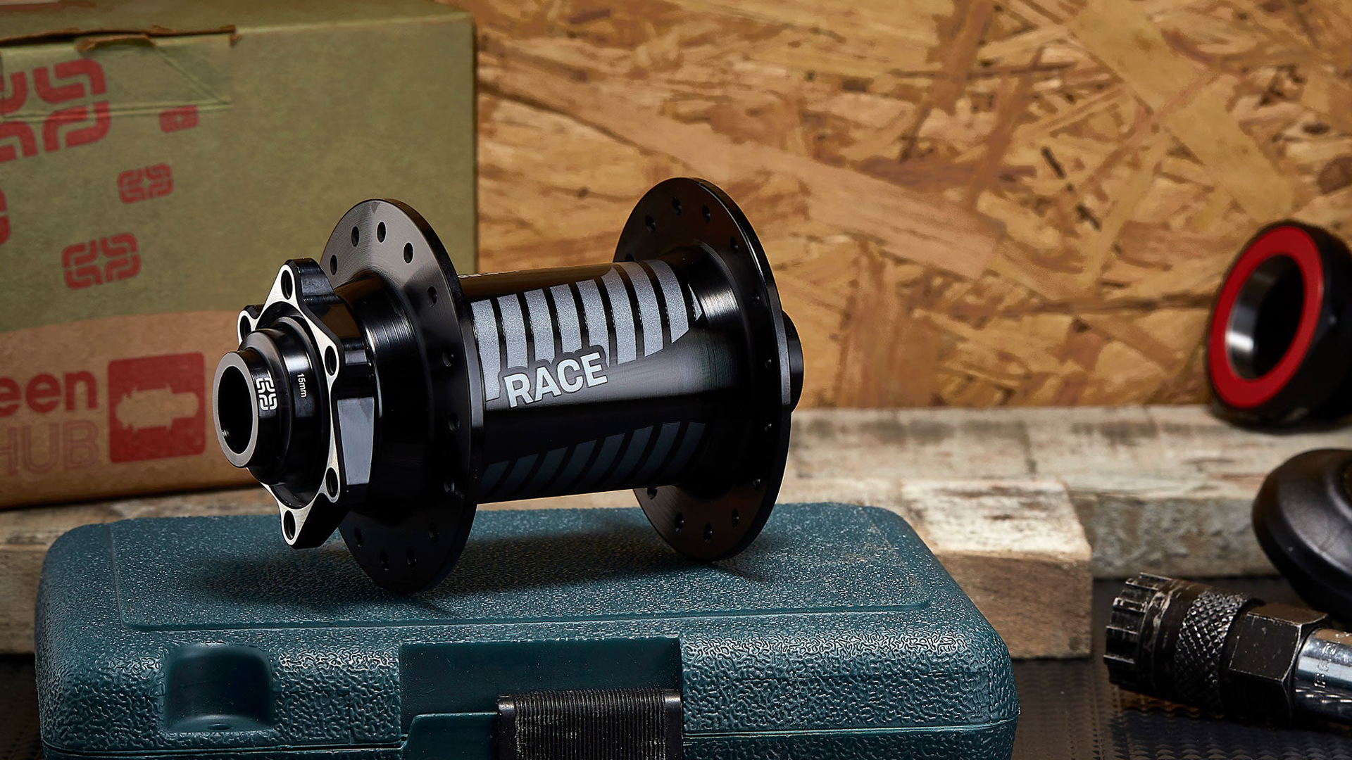 e*thirteen SL Race Front Hub - Reviews, Comparisons, Specs - Front Hubs ...