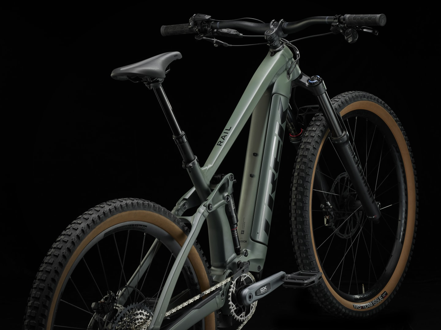 2024 Trek Rail 8 GX AXS T-Type Gen 3 E-Bike - Reviews, Comparisons ...