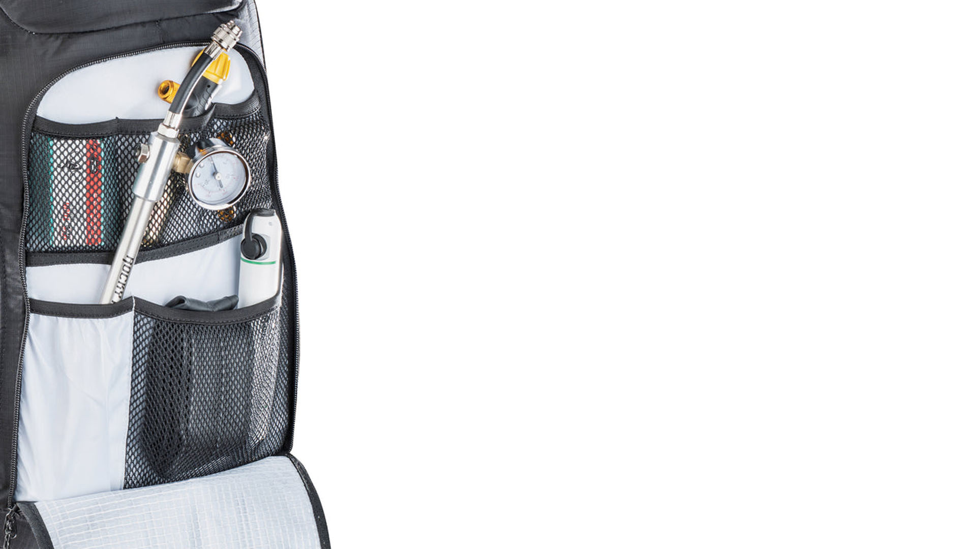 Evoc FR Trail Blackline Backpack - Reviews, Comparisons, Specs ...