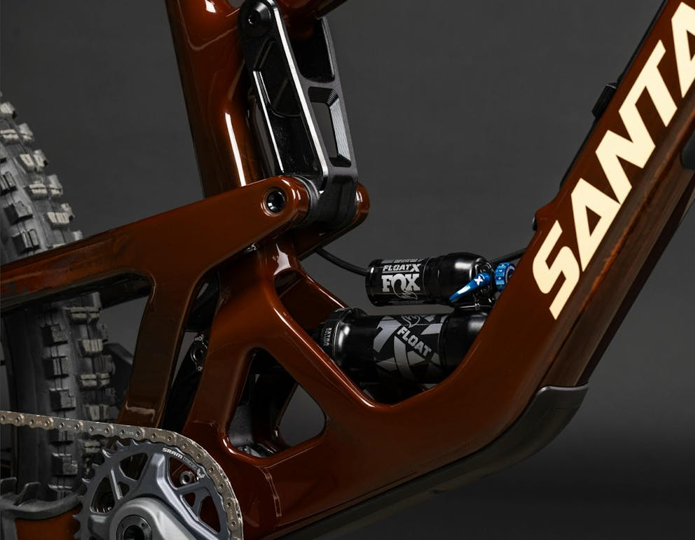 Santa Cruz Bronson Carbon CC Frame - Reviews, Comparisons, Specs ...