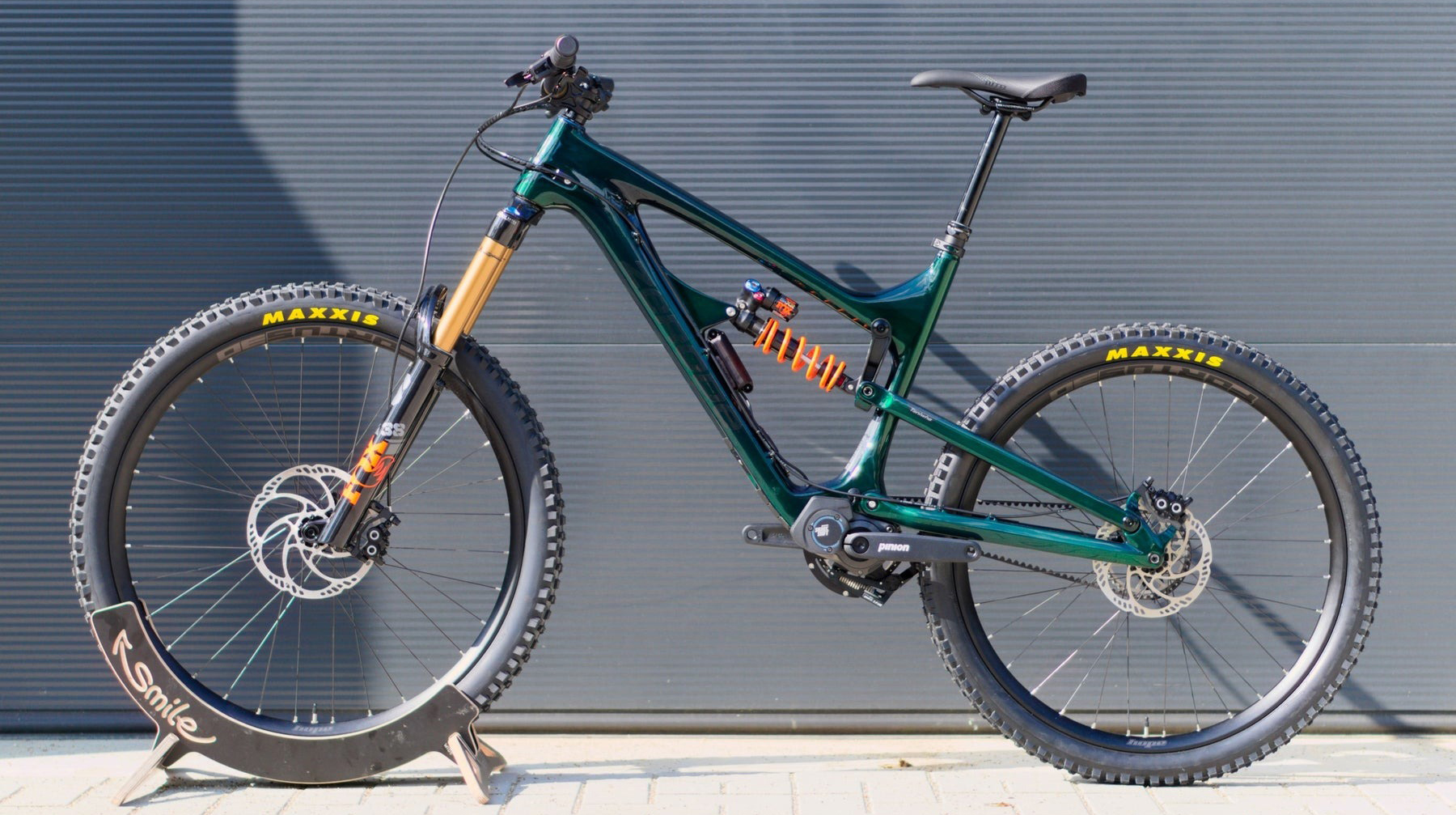 2024 Zerode Taniwha Mullet Trail Voyager Bike - Reviews, Comparisons ...
