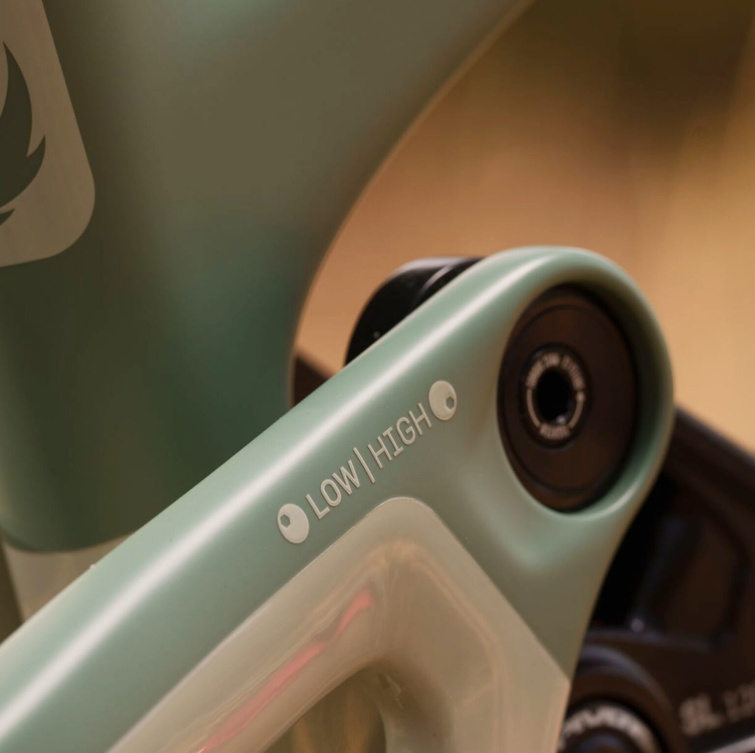 2025 Pivot Trailcat SL Team XTR Bike - Reviews, Comparisons, Specs - Bikes - Vital MTB