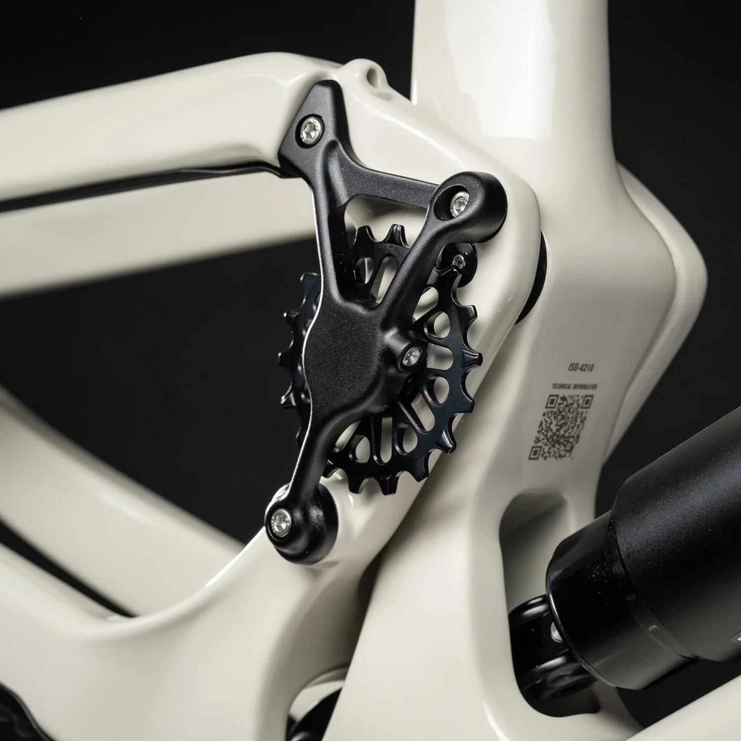 2026 Deviate Claymore Elite Bike - Reviews, Comparisons, Specs - Bikes - Vital MTB