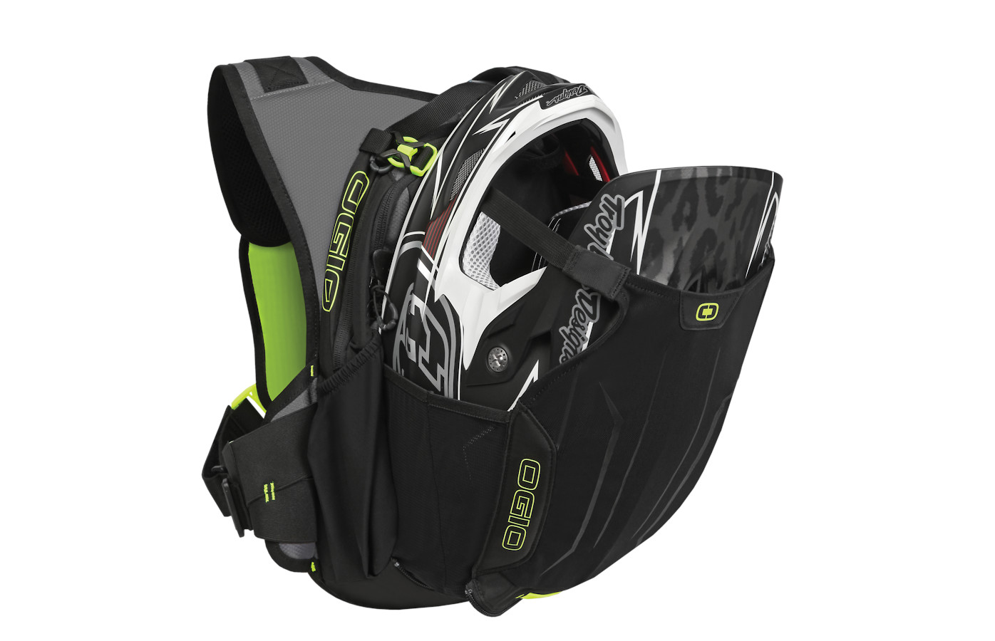 OGIO Baja 2L Hydration Pack - Reviews, Comparisons, Specs - Mountain ...
