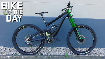 13 of the Best Lightweight Kneepads | Vital MTB Roundup - Mountain ...