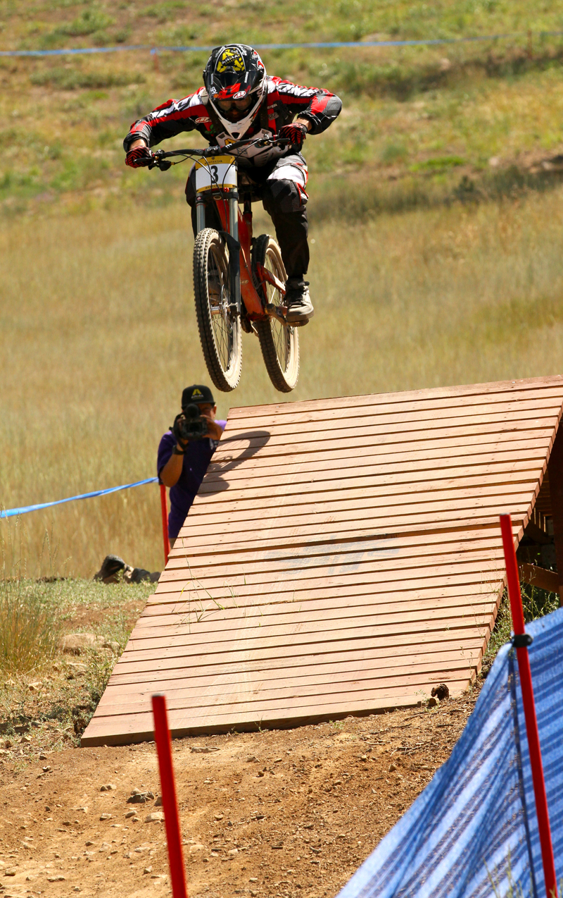 Press Release: Cody Warren Wins The 2011 Pro GRT Overall Title ...