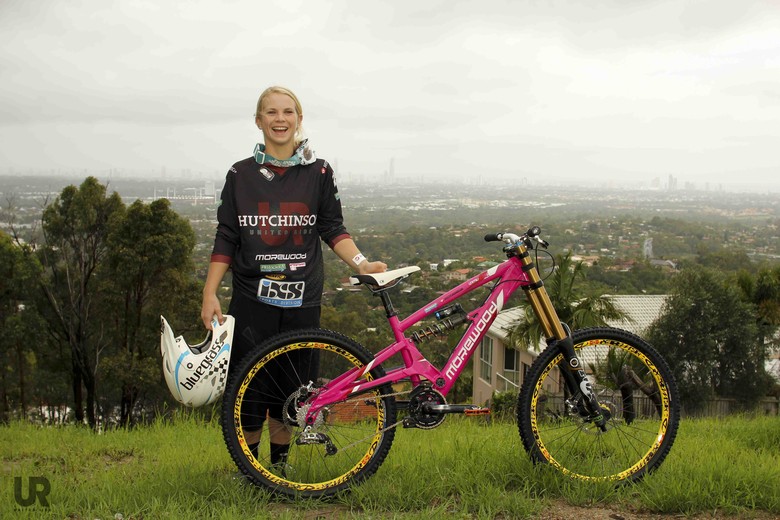 Hutchinson United Ride Signs Mick Hannah, Tracey Hannah, Guillaume “JR ...