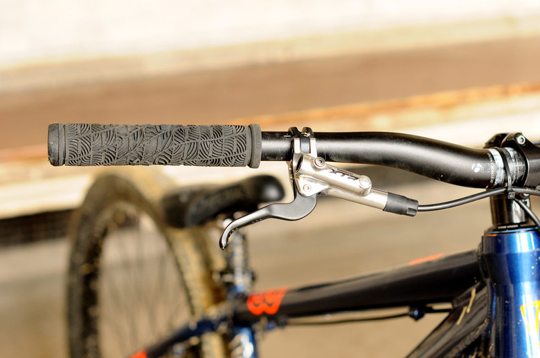 Pro Bike Check: Brett Rheeder's 2013 Trek Ticket Signature - Mountain ...