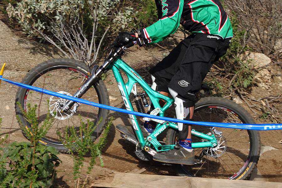 14 Fantastic Full-Squish Photos - Mountain Bike G-Out! - Mountain Bikes ...