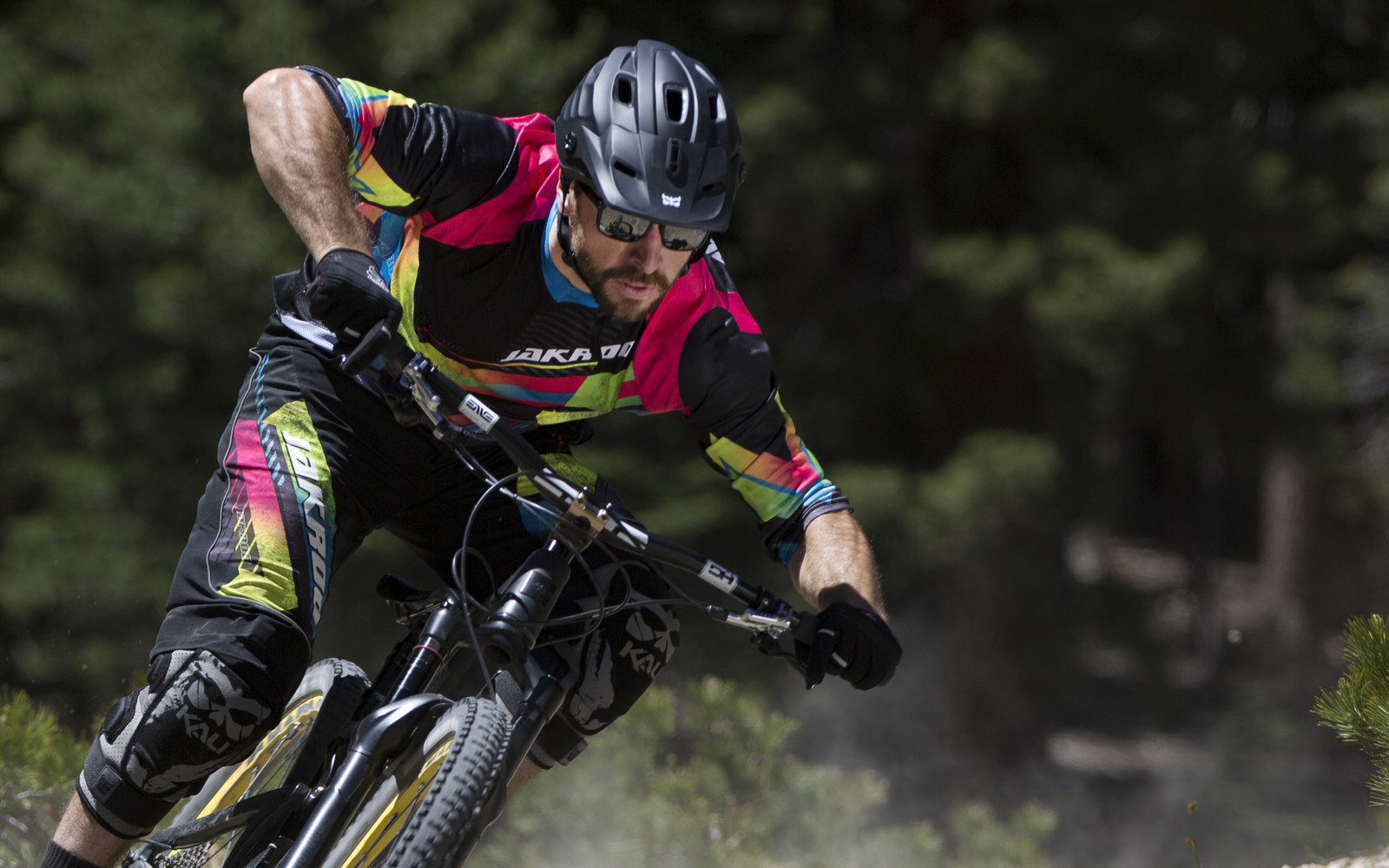 JAKROO Custom Enters the Mountain Bike Scene - Mountain Bikes Press ...