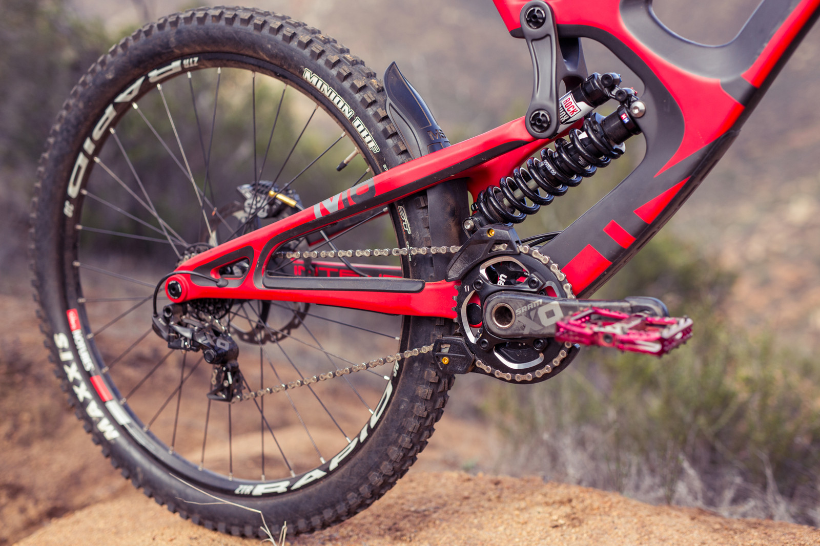 2016 Intense M16 C Pro Bike - Reviews, Comparisons, Specs - Bikes ...