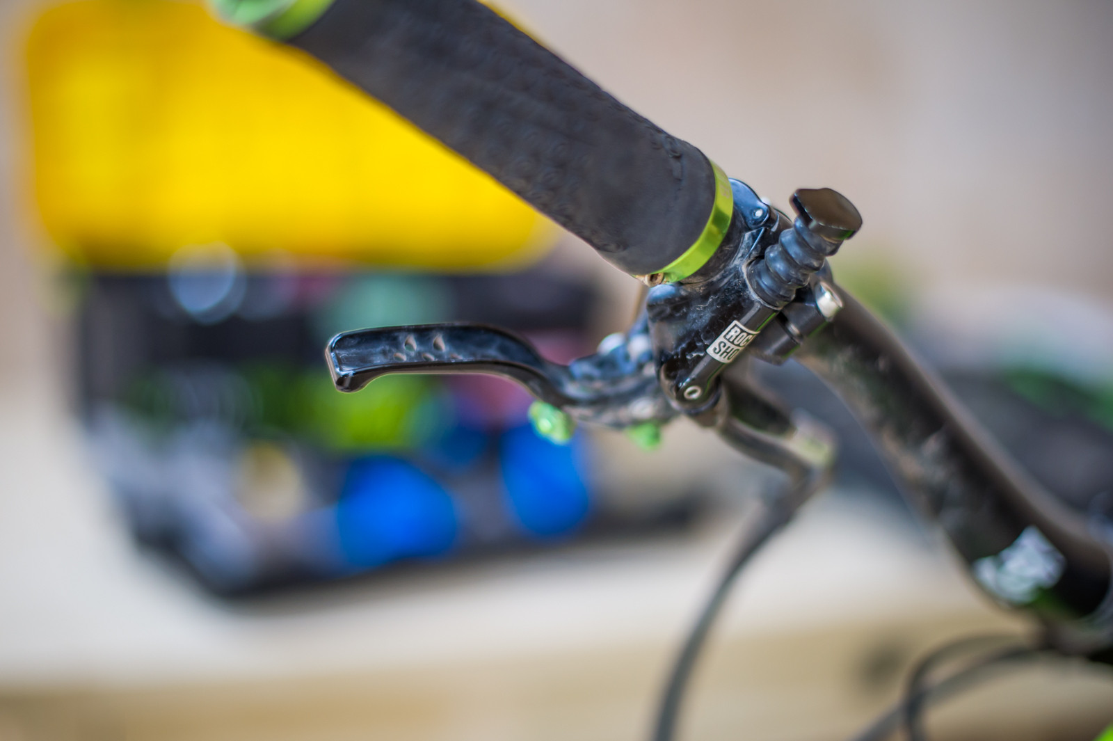 Vital MTB How-To: Choose a Mountain Bike Dropper Seat Post - Mountain ...