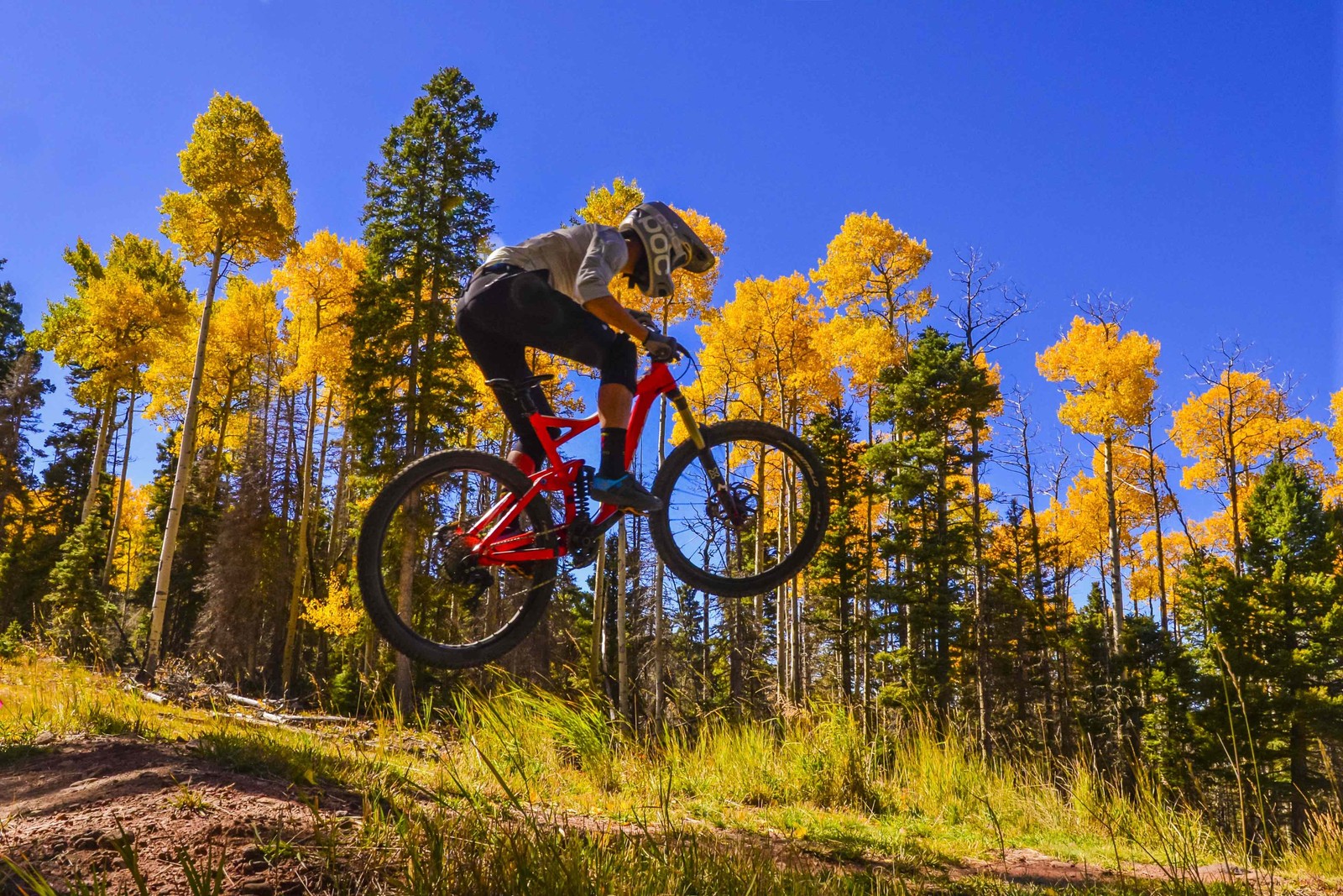 TREK DIRT SERIES WOMEN'S MOUNTAIN BIKE CAMP HEADING TO ANGEL FIRE BIKE ...