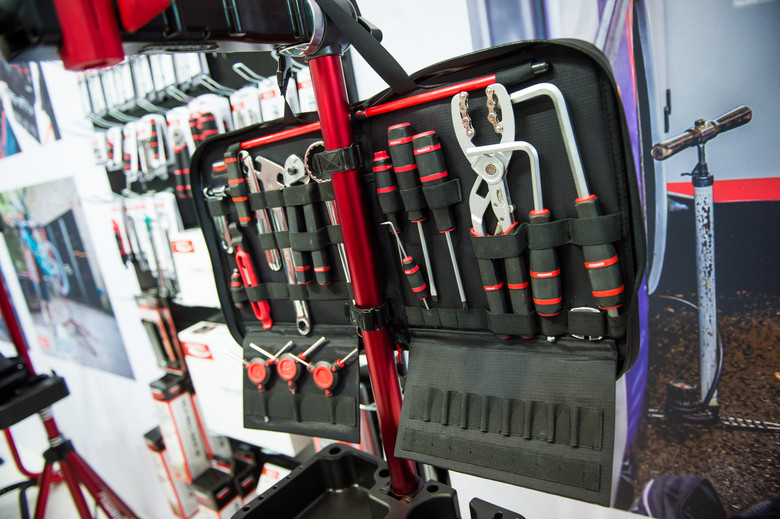 Clever and Handy Bike Tools from Feedback Sports - Mountain Bikes ...